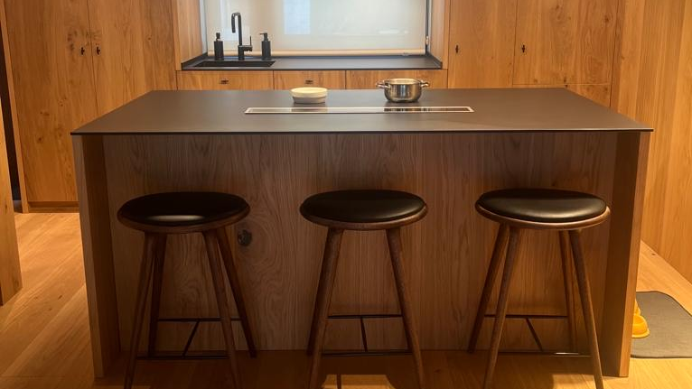 Ascale Grum Black - Worktops, Flooring, Tiles & Walls